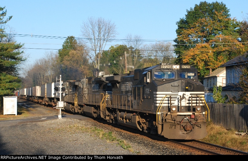 A NS intermodal is eastbound on the LEHL @ 8:16 at MP 48